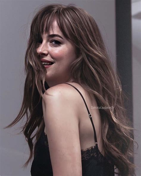 802 Me Gusta 26 Comentarios Dakota Johnson Updates Turkey