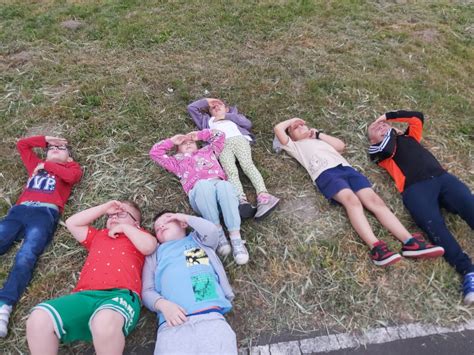 Projekt Edukacyjny Klasa W Terenie Szko A Podstawowa W Le Mierzu