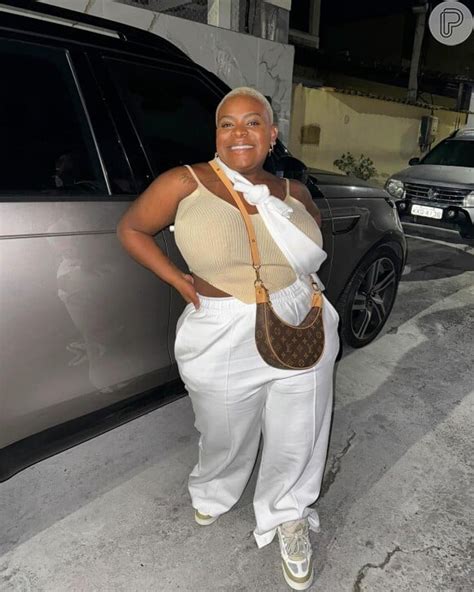 Jojo Todynho Empina Bumbum Ao M Ximo Em Fotos De Biqu Ni Fio Dental Na