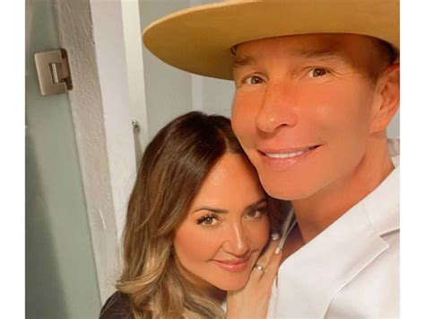 Andrea Legarreta y Erik Rubín se separan tras 22 años de casados