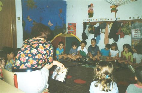 Ludoteca Brinquedoteca Avó conta me uma história