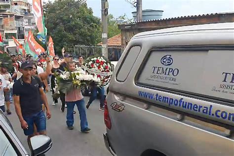Corpo do ex vereador Zezinho do PT é enterrado em Jandira 29 10 2022