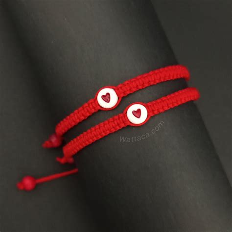 Pulseras hilo rojo para parejas en Wattaca Lima Perú