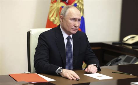 Wladimir Putin Krank Experte Sicher Zweifel An Putins Gesundheit