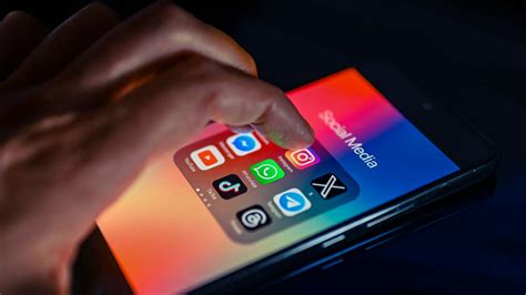 Scroller pendant des heures comment les réseaux sociaux retiennent