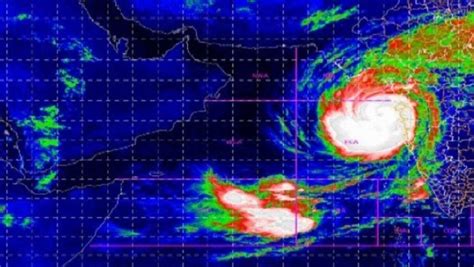Cyclone Tauktae IMD न तकत क अतयत गभर चकरवत घषत कय