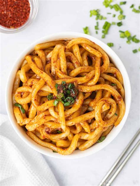 Garlic Chili Oil Noodles 15 Min Recipe Christie At Home How To