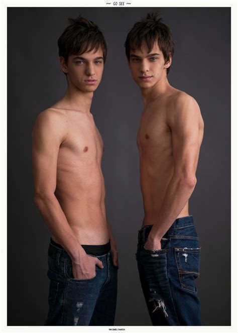 Naked Twin Sisters Nude Brothers