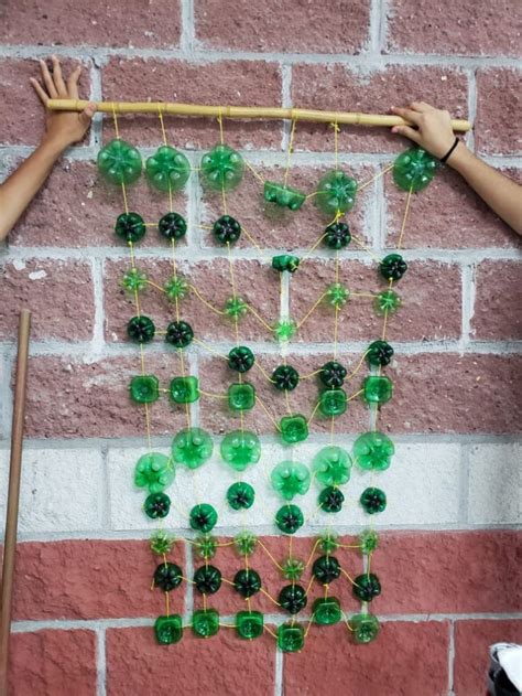 Cortina De Botellas Reciclada Trabajos De Reciclaje Trabajos