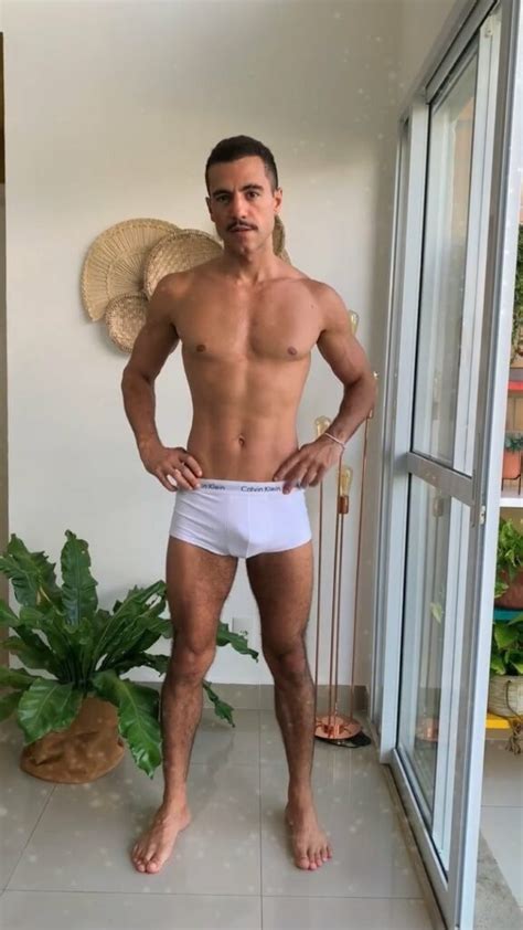 Ex BBB Matheus Lisboa Aparece A Rola Marcando Na Cueca Todos
