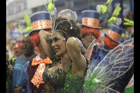 Foto No Desfile Da Grande Rio O Cabelo De Christiane Torloni Ficou