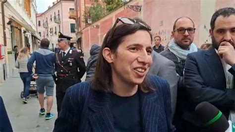 La segretaria del Pd Elly Schlein a Sestri Levante Città simbolo