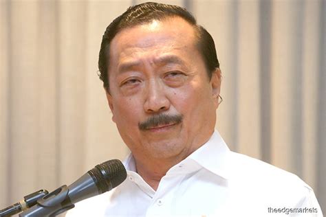 Vincent Tan To Divest Entire Stake In T7 Global