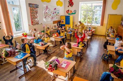 Când încep înscrierile la clasa pregătitoare Părinții vor avea la