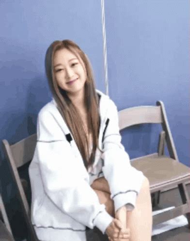 Aespa Giselle Aespagiselle Discover Share Gifs Giselle