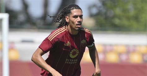 Calciomercato Roma Smalling Verso LArabia Pressing Su Hermoso E