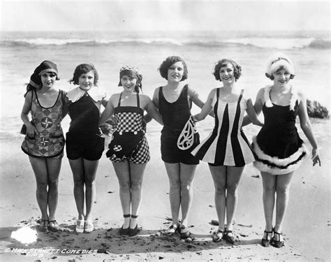 Bathing Beauties At The Beach 1920 Roldschoolcool