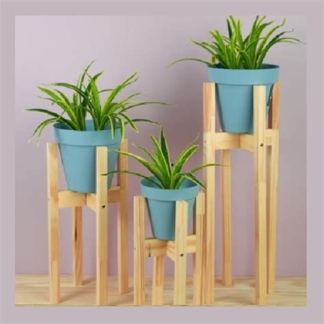 Kit Suportes para Plantas em Madeira Pinus para Chão S vasos