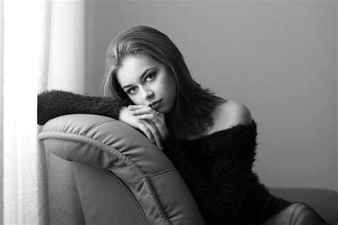 Smiling Looking At Viewer Brunette Bridge Murat Kuzhakhmetov Women Hd Wallpaper Rare Gallery