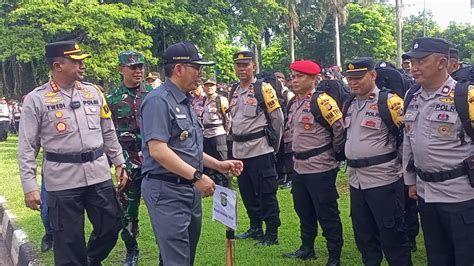 Puluhan Ribu Pasukan Gabungan Pengamanan TPS Di Kabupaten Bekasi