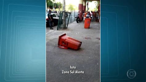 Vídeo Três pessoas são baleadas no Leblon RJ2 G1
