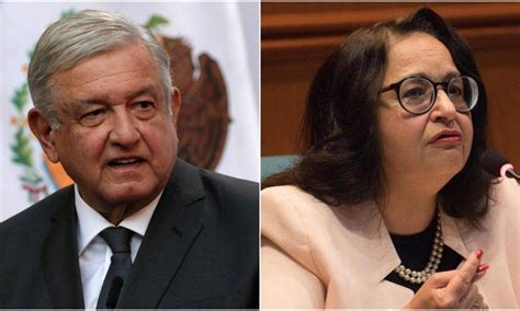 AMLO condena violencia contra ministra Norma Piña tras quema de piñata