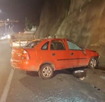 Dos Heridos Deja Un Accidente En El Paso Lateral Ambato Diario La Hora