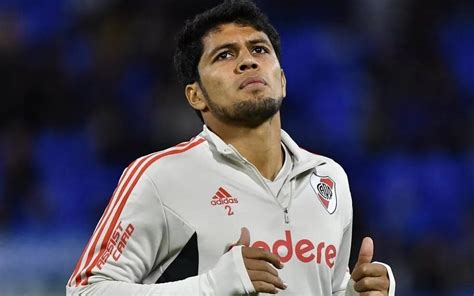 ESPECULAÇÃO 2024 ROBERT ROJAS ZAGUEIRO RIVER PLATE ARG