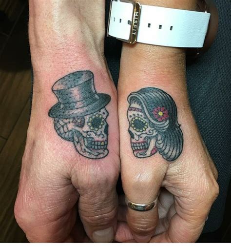 Pin On Traditional Tattoo Designs Skull Tattoo Tattoos