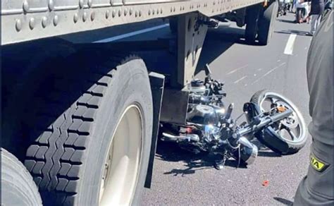VIDEO Revelan imágenes de accidente que dejó 7 motociclistas sin vida