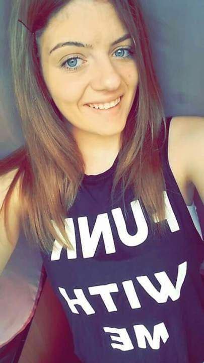 Amaliaflavia Female 19 Bucuresti Romania Waplog Waplog Chat Dating Meet Find Friends