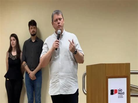 MAIS SAÚDE Em visita a Botucatu governador Tarcísio de Freitas