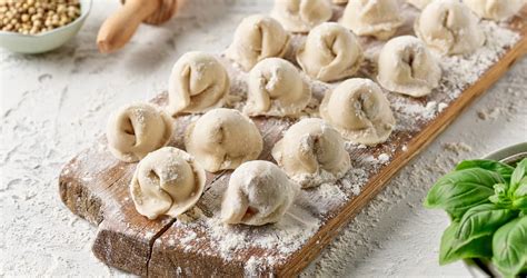 Przepis na pierogi z kapustą i grzybami InPost Fresh