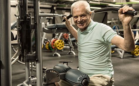Atividades físicas para idosos benefícios do treino para terceira