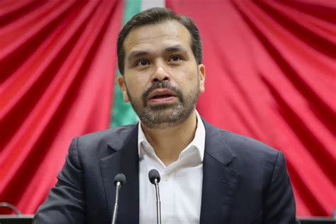 Él es Jorge Álvarez Máynez precandidato de MC a la presidencia de
