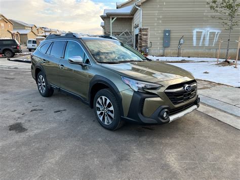 Subaru Outback 2024 Green Ibbie Janelle
