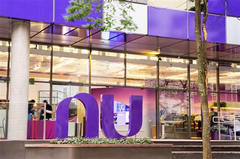 Nubank estreia patrocínio inédito do Jornal Nacional campanha