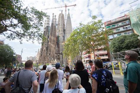 Barcelona Sagrada Familia Fast Track Guided Tour GetYourGuide