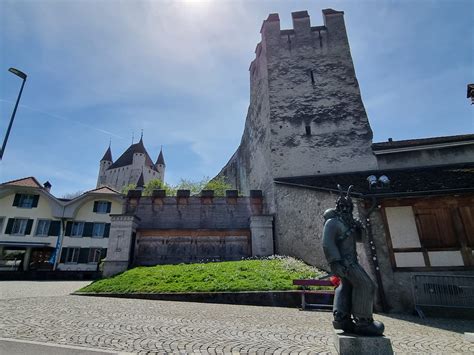 13 lugares IMPRESCINDIBLES que ver en Thun MAPA y GUÍA