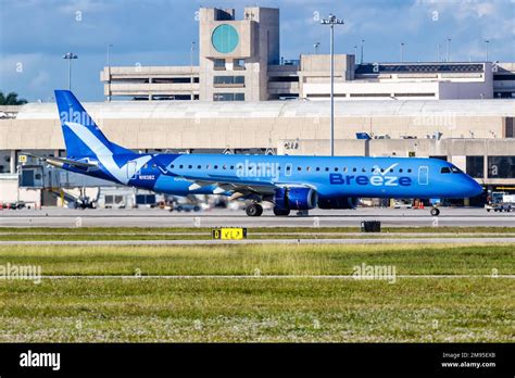 West Palm Beach United States November 13 2022 Breeze Airways