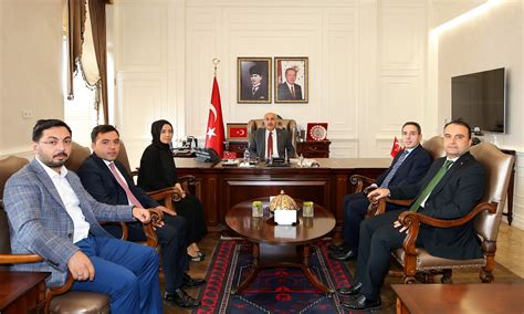 T C İzmir Valiliği on Twitter Valimiz Sayın yskosger ilimize