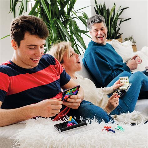 Juego de lógica IQ Six Pro Smart Games Juguetes Dideco