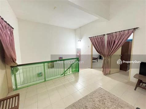 DOUBLE STOREY TERRACE TAMAN PUNCAK SAUJANA SEKSYEN 3 KAJANG FACING OPEN