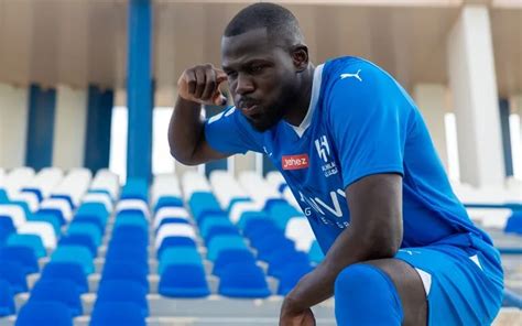 Football Kalidou Koulibaly présenté à Al Hilal L EXPRESSION BJ