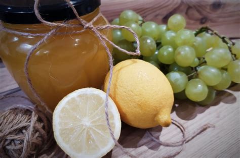 Syrop z imbiru cytryny i miodu wzmacniający odporność