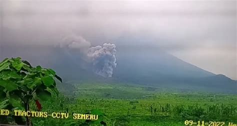 Waspada Gunung Semeru Luncurkan Awan Panas Guguran Pantura