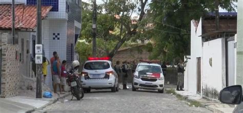 Jovem é baleado e morto em Mandacaru em João Pessoa Paraíba G1