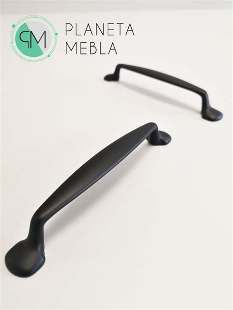 Uchwyt meblowy WŁOSKI 128 mm czarny mat Planeta mebla