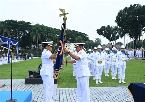 Komandan STTAL Hadiri Serah Terima Jabatan Komandan Seskoal STTAL