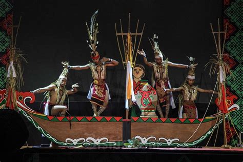 Tari Pedalaman Dayak Kalimantan Tengah